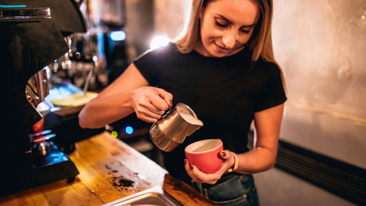 Cafe secretly cut barista manager's salary after she refused to work ...