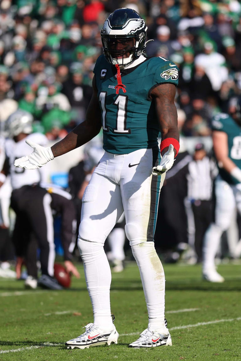 New England Patriots’ trade for AJ Brown has one major concern