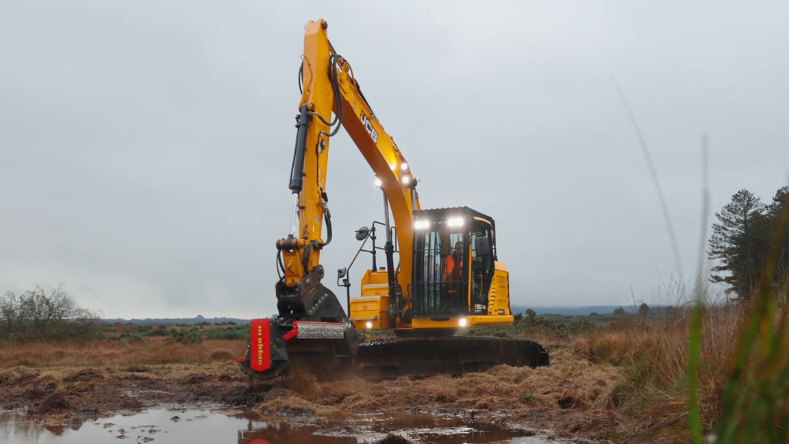 This excavator is built for the toughest wetland jobs