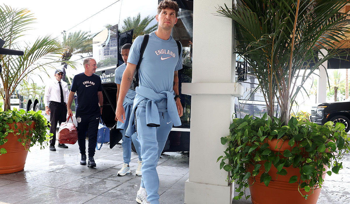 No boots, no glory! England dealt bizarre World Cup blow after training ...