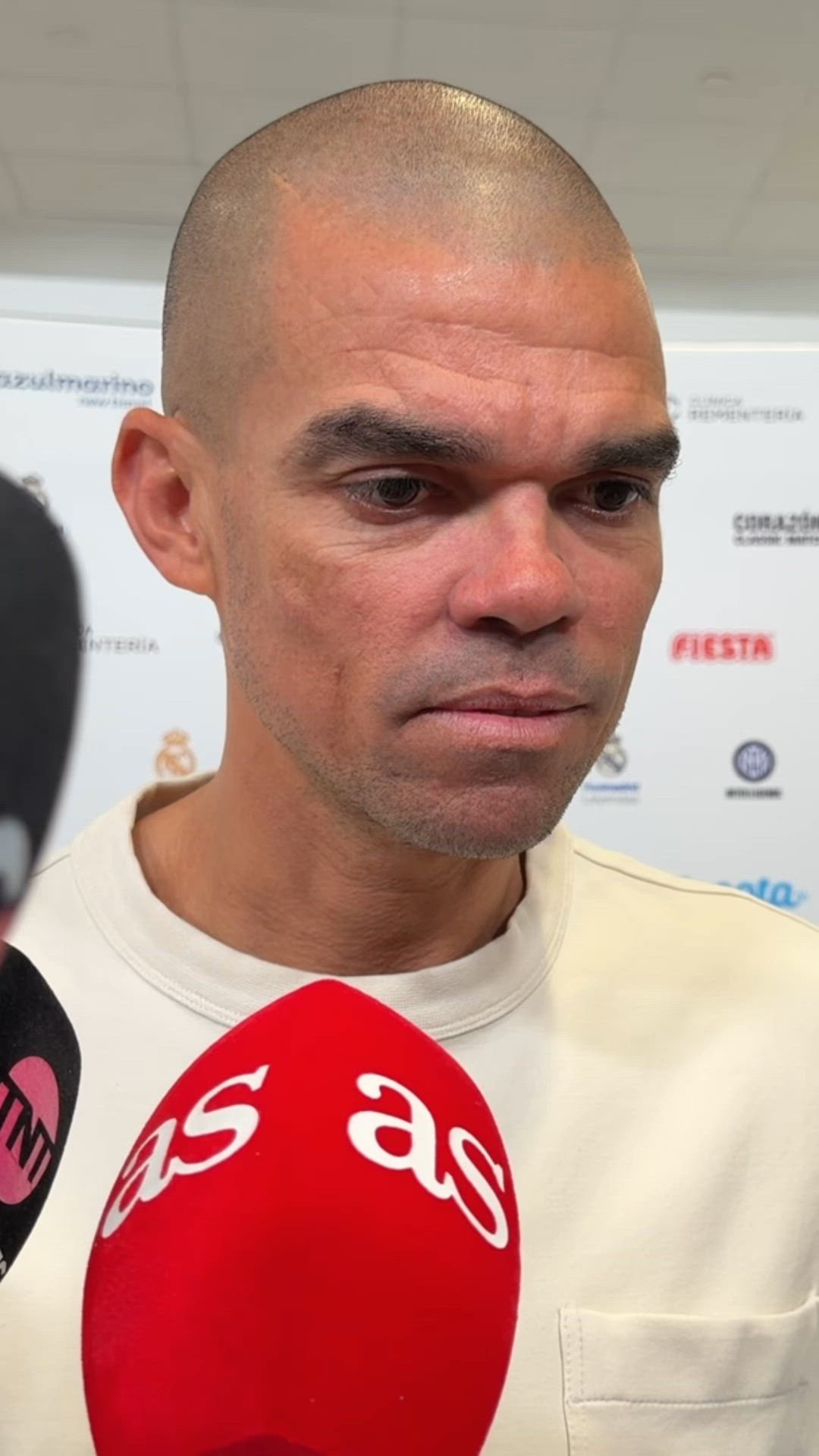 Pepe responde a los rumores de una posible vuelta al Madrid