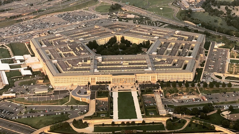 Pentagon's 'potato' UFO cover-up: Five US Army soldiers furious after ...