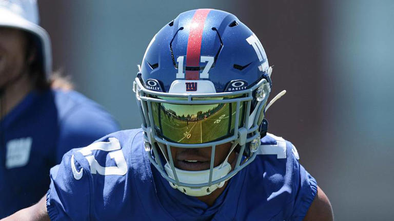 Giants' hopes for Darnell Mooney bounce-back may need a reality check