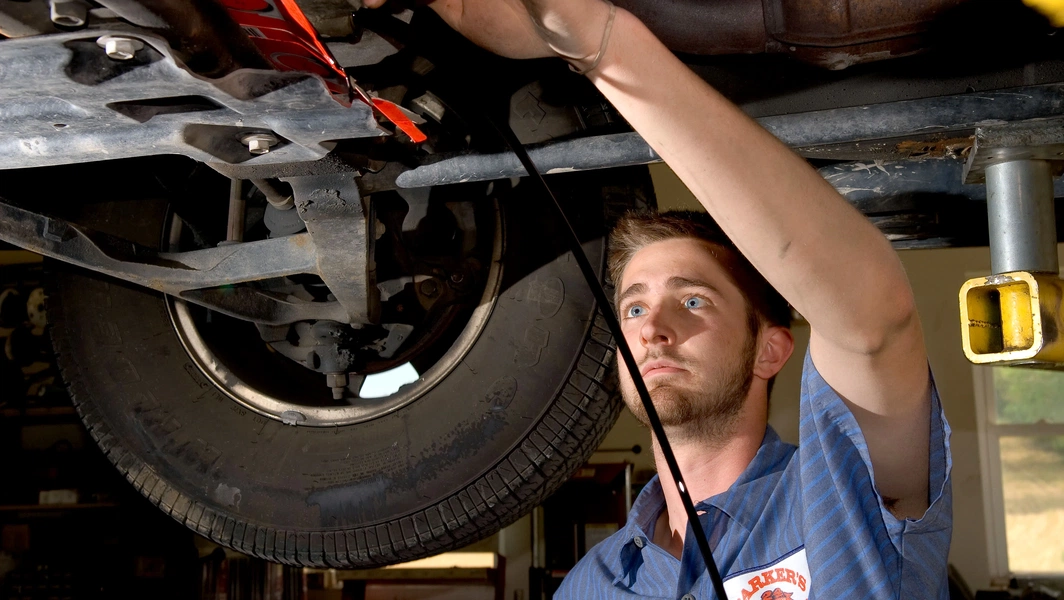 Understanding vehicle oil change intervals