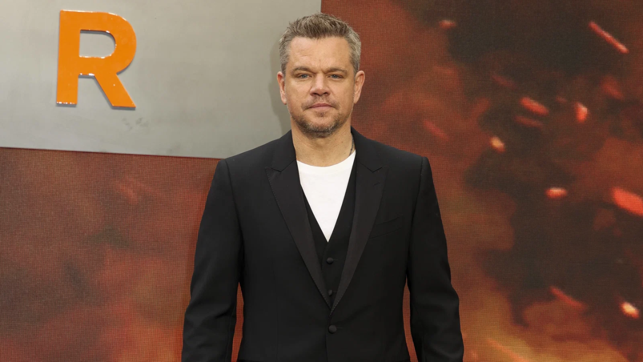 Matt Damon saw himself and Ben Affleck in a young girl chasing her ...