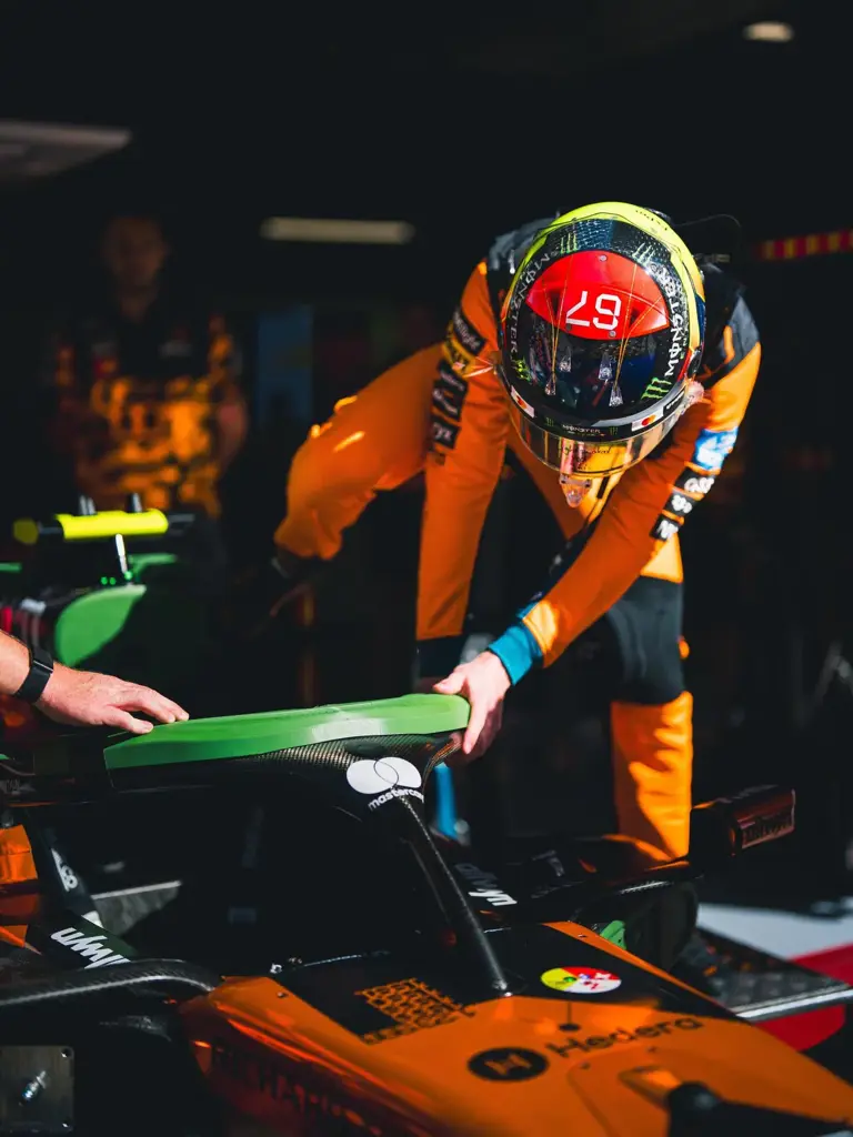 “Lavoreremo per trovargli un sedile in Formula 1”: Andrea Stella tesse ...
