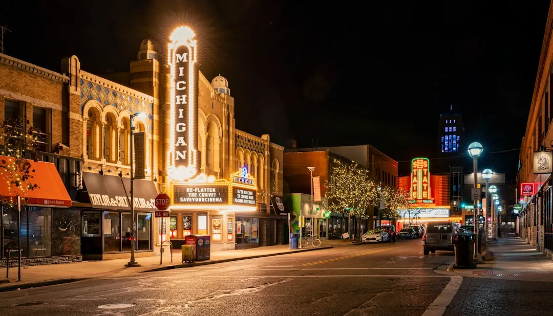 Hidden Michigan peninsula where Midwest road trippers are quietly ...