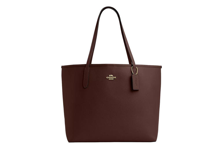 Coach Outlet has a surprising amount of travel accessories on sale—12 ...