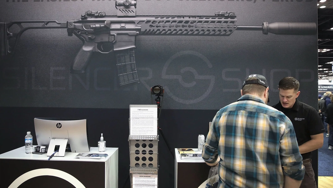 7 common gun myths in movies
