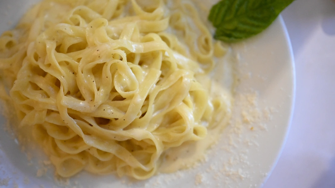 16 rich and flavorful creamy pasta creations
