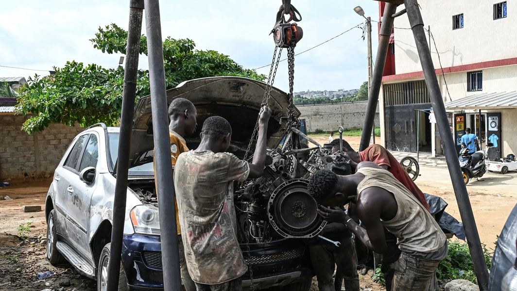 16 expensive car problems that make replacement smarter