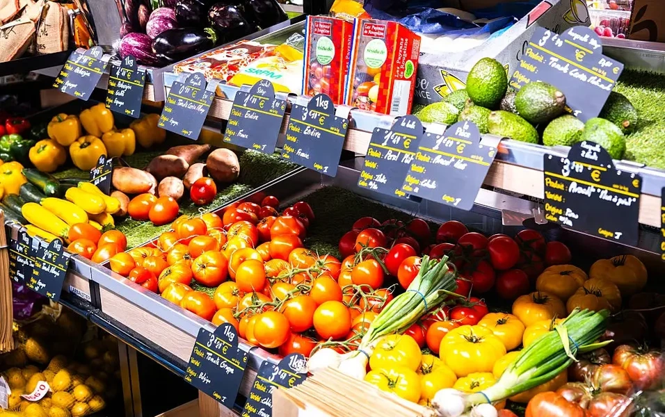 Experts outline summer foods with proven health benefits