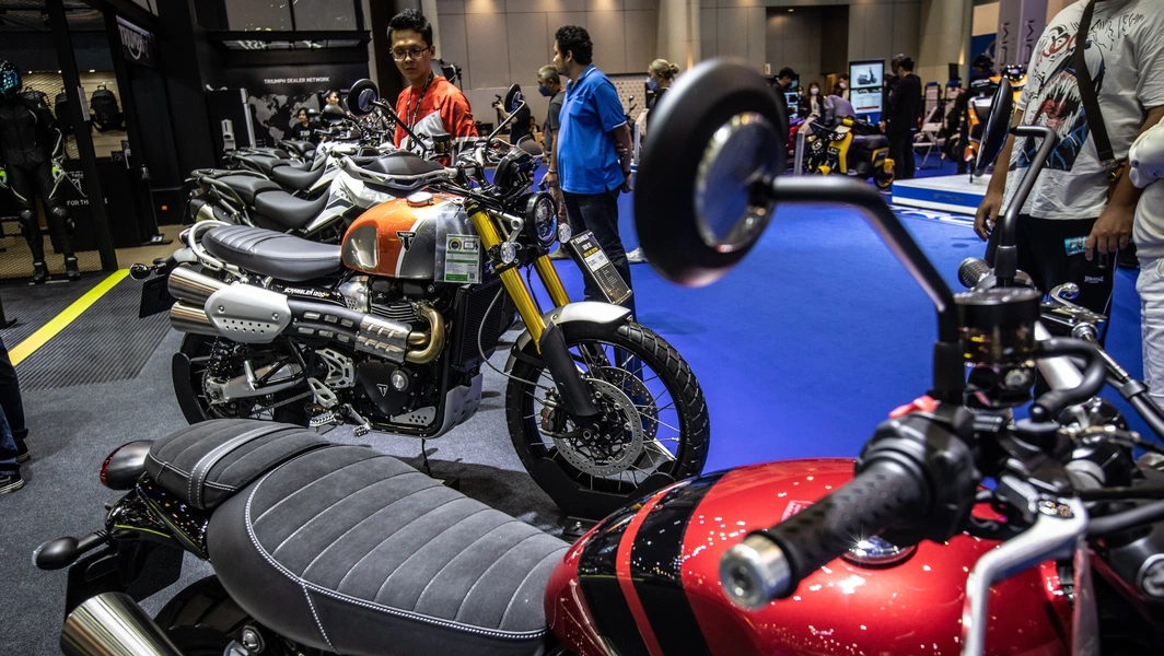 2026 Triumph Scrambler 900 and Custom 400X upgrades