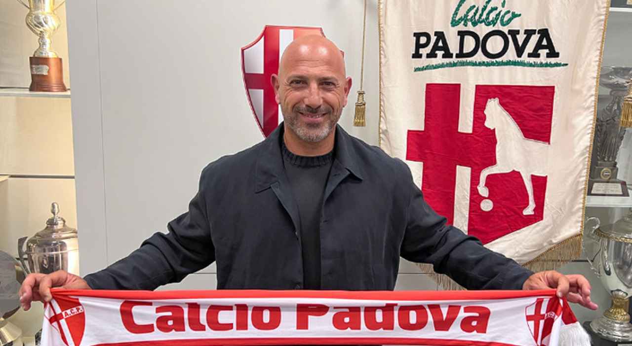 Antonio Nicola Calabro è il nuovo mister del Padova. Chi è, la carriera