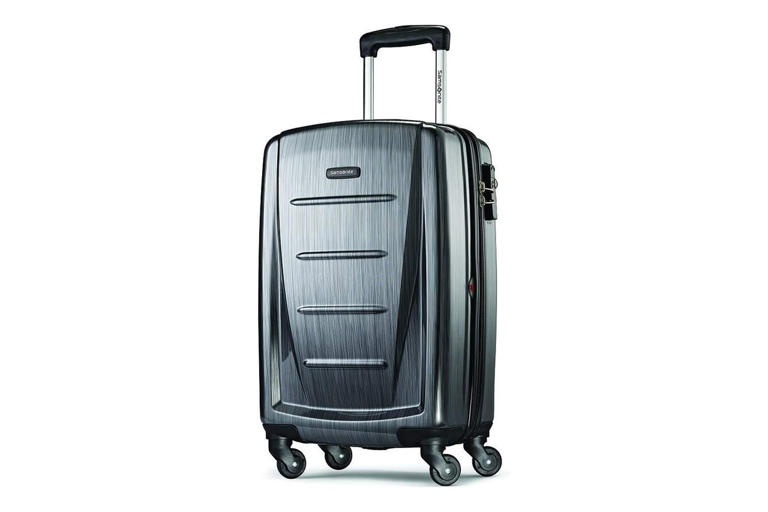 I’m a pro packer who never checks a bag—here are my 10 best tricks to ...