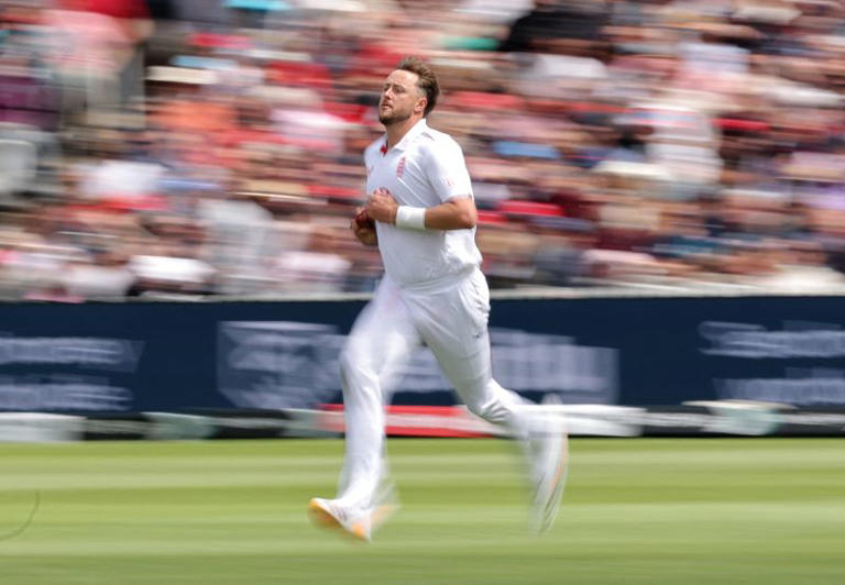 Cricket-England's Robinson in doubt for second Test due to knee injury