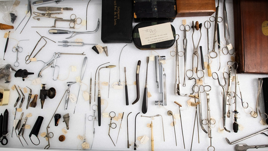 8 strange and hazardous medical devices