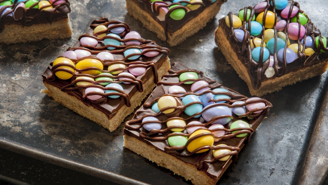 5 irresistible candy and dessert-inspired cookie bars
