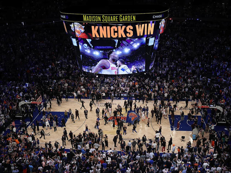 17-year-old beaten into a coma during brawl near MSG after Knicks-Spurs ...
