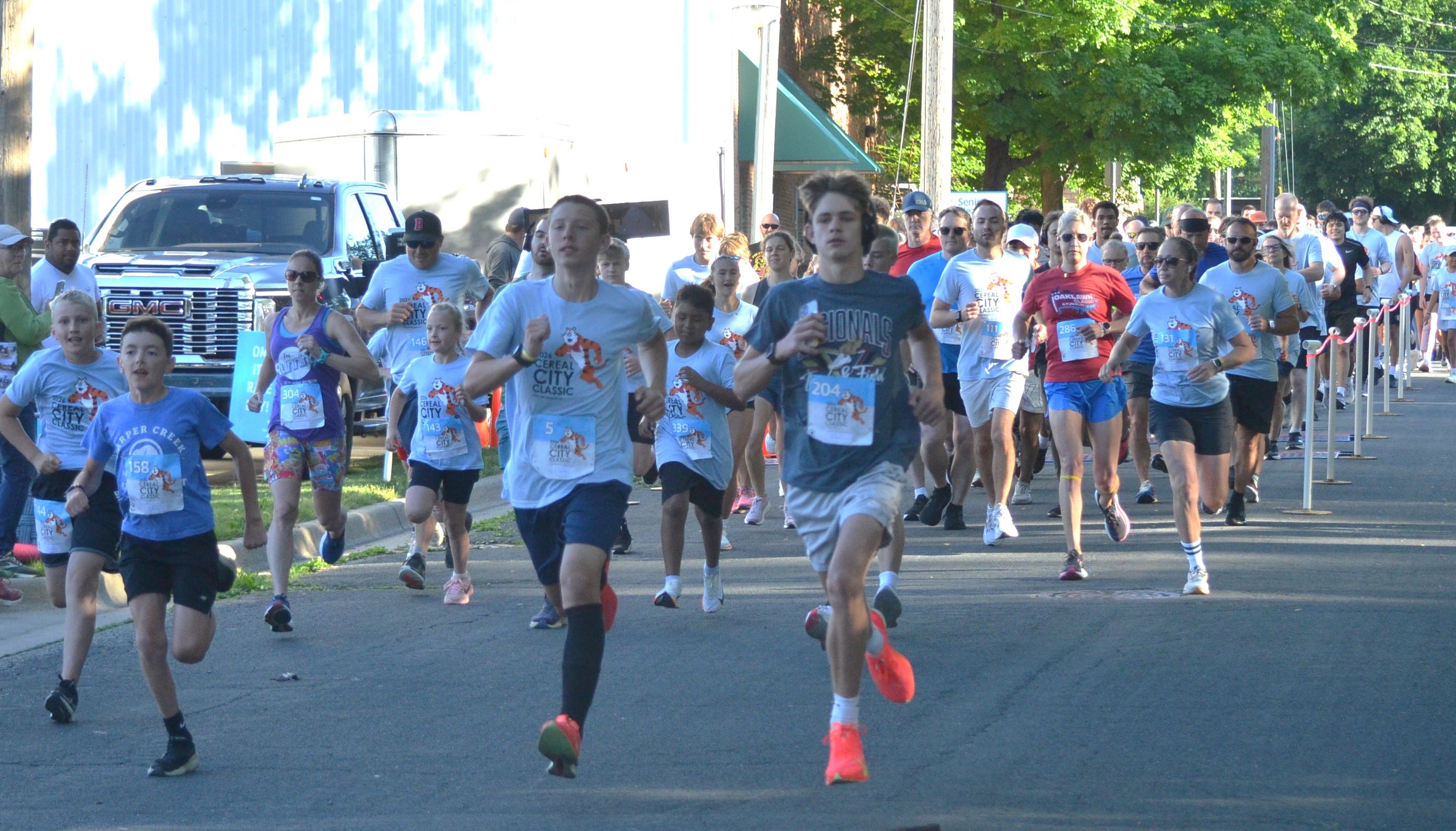 Cereal City Classic participants get in a run, then head out to get ...