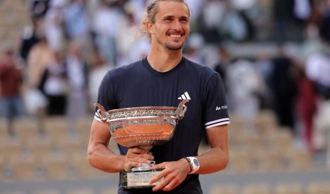Zverev y su triunfo en Roland Garros: "Cuando perdió Sinner, no pegué ...