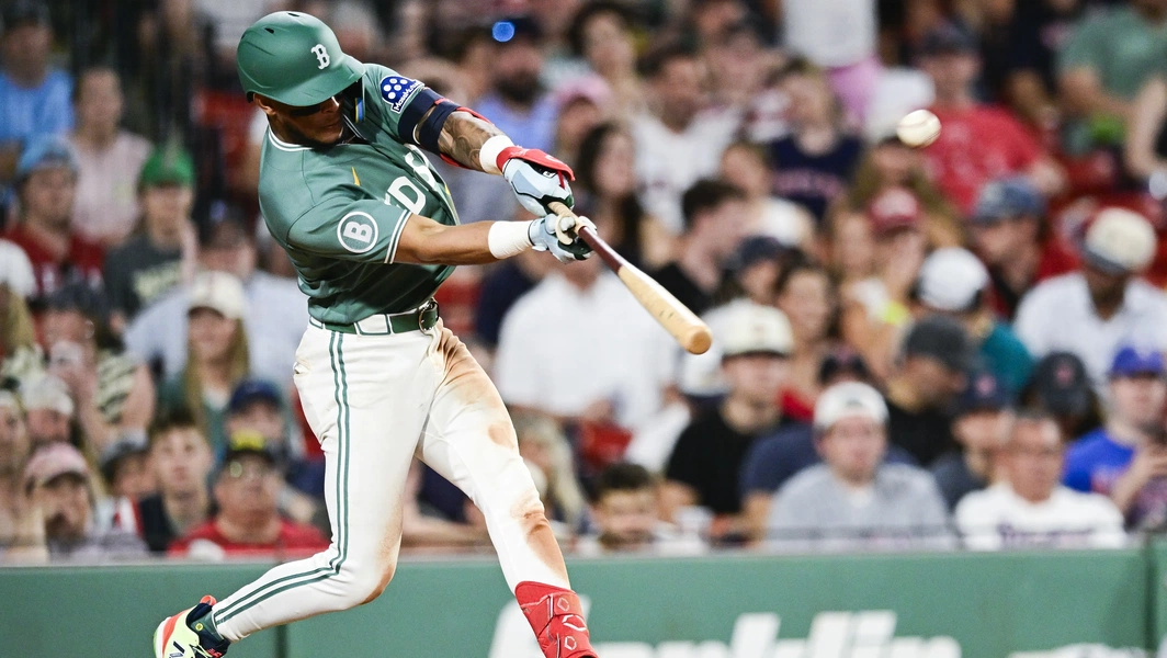 Red Sox overpower Rangers 10-1 in series opener