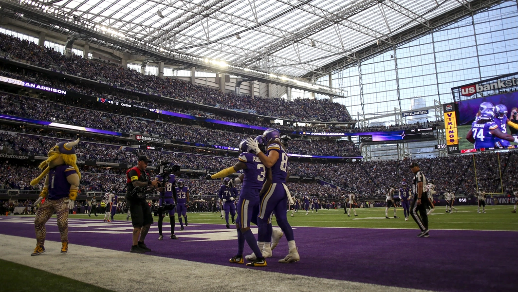 Vikings' WR trio ranked NFL's best after Jennings signing