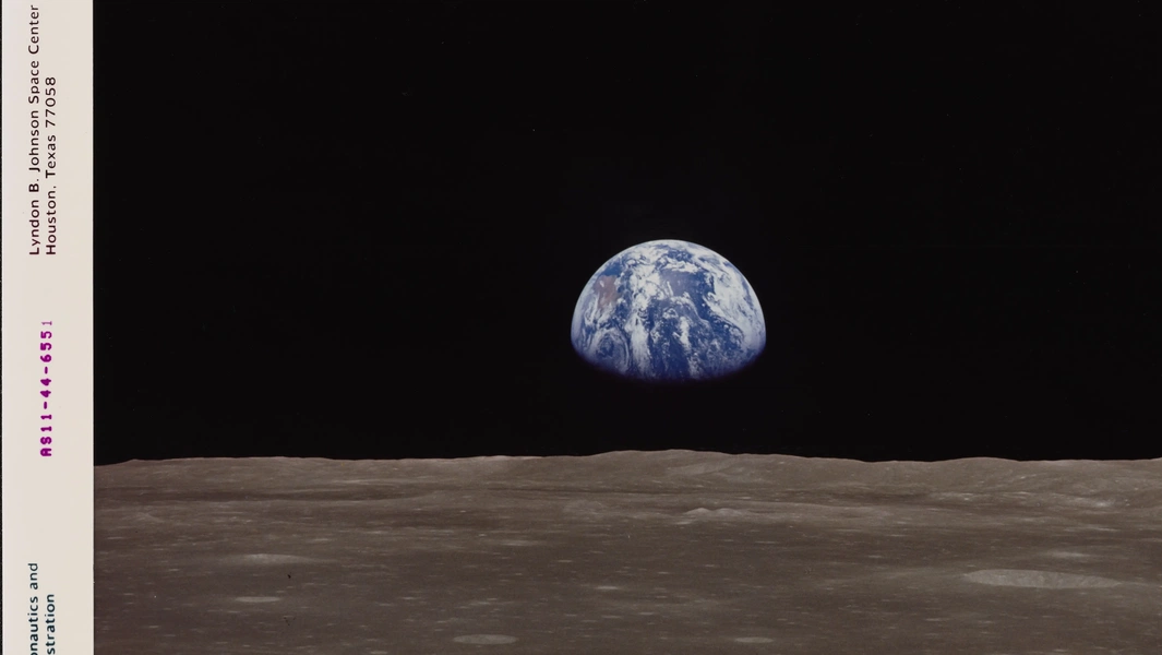 11 iconic space images that changed our perspective