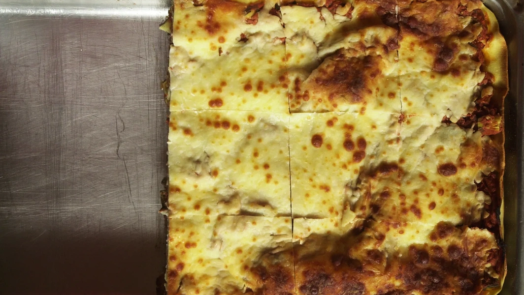 17 traditional Italian dishes and desserts