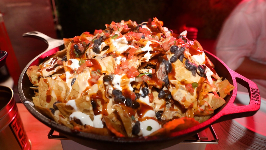 14 Bar Foods Best Avoided