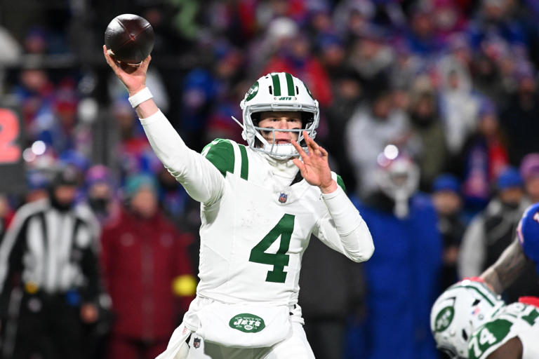 New York Jets flight connections 06/13/26
