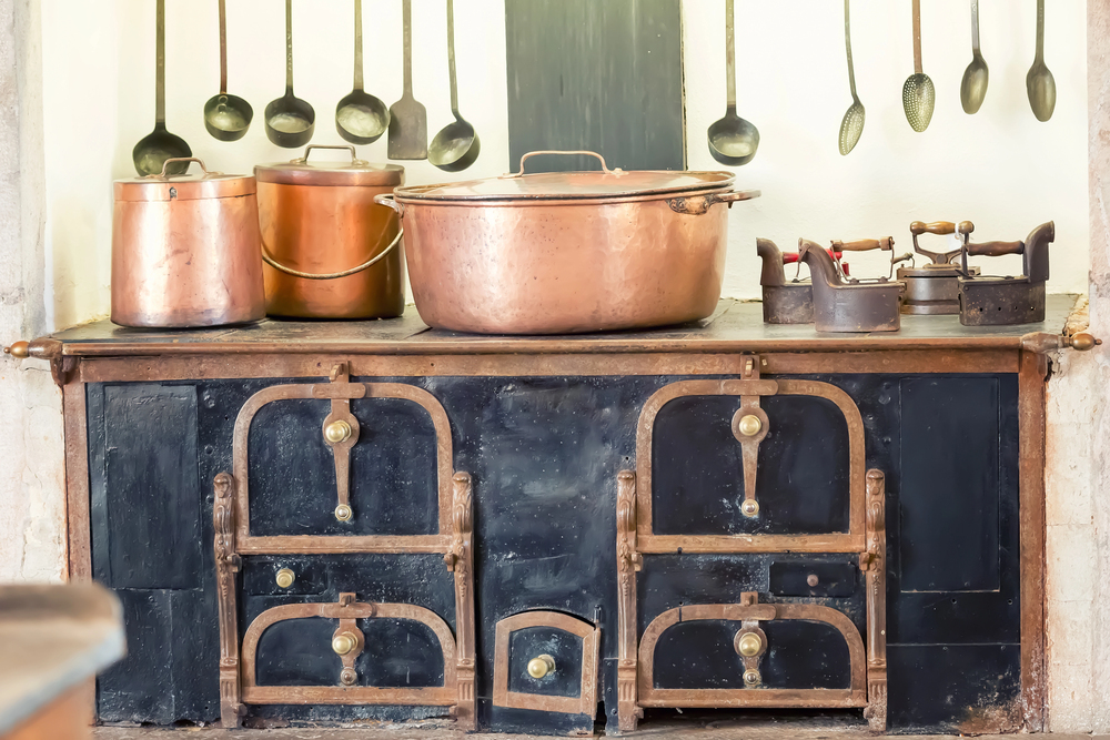 27 ice cream scoops and vintage kitchen gadgets with markings worth ...
