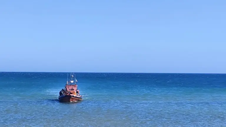 Encontrado corpo de homem no Portinho da Costa em Almada