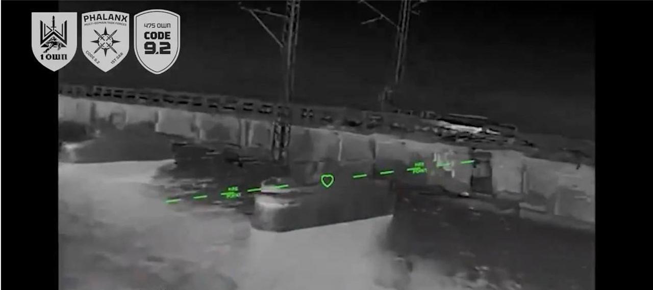 Ukraine reports new strikes on bridges linking Crimea with mainland