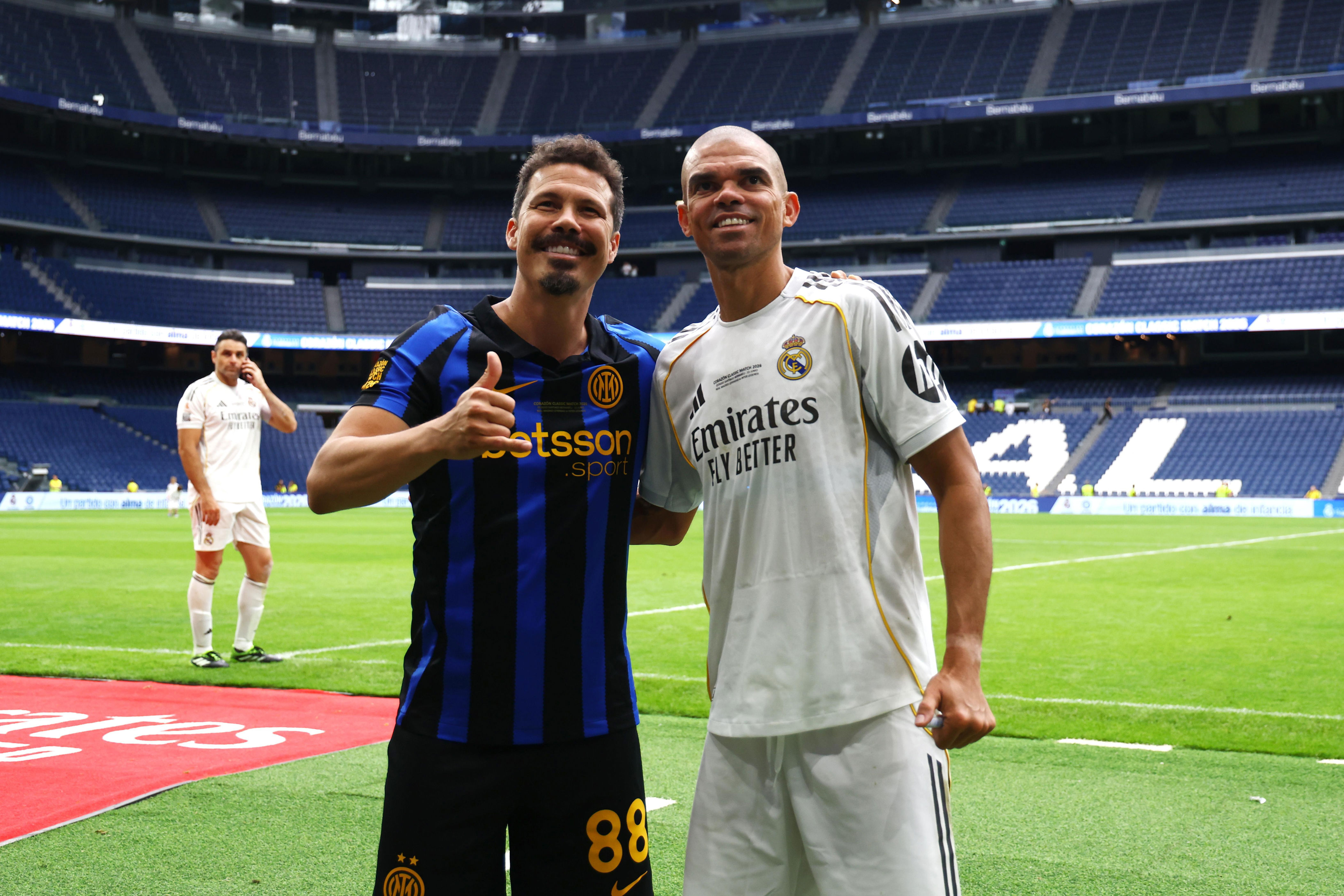 Real Madrid legends come back to defeat Inter in Corazón Classic Match