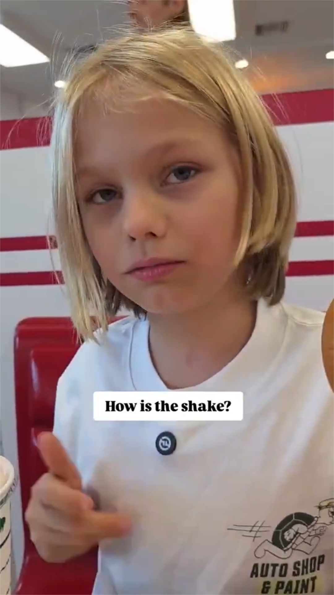 Norwegian kid tries In-N-Out Burger for the first time during World Cup