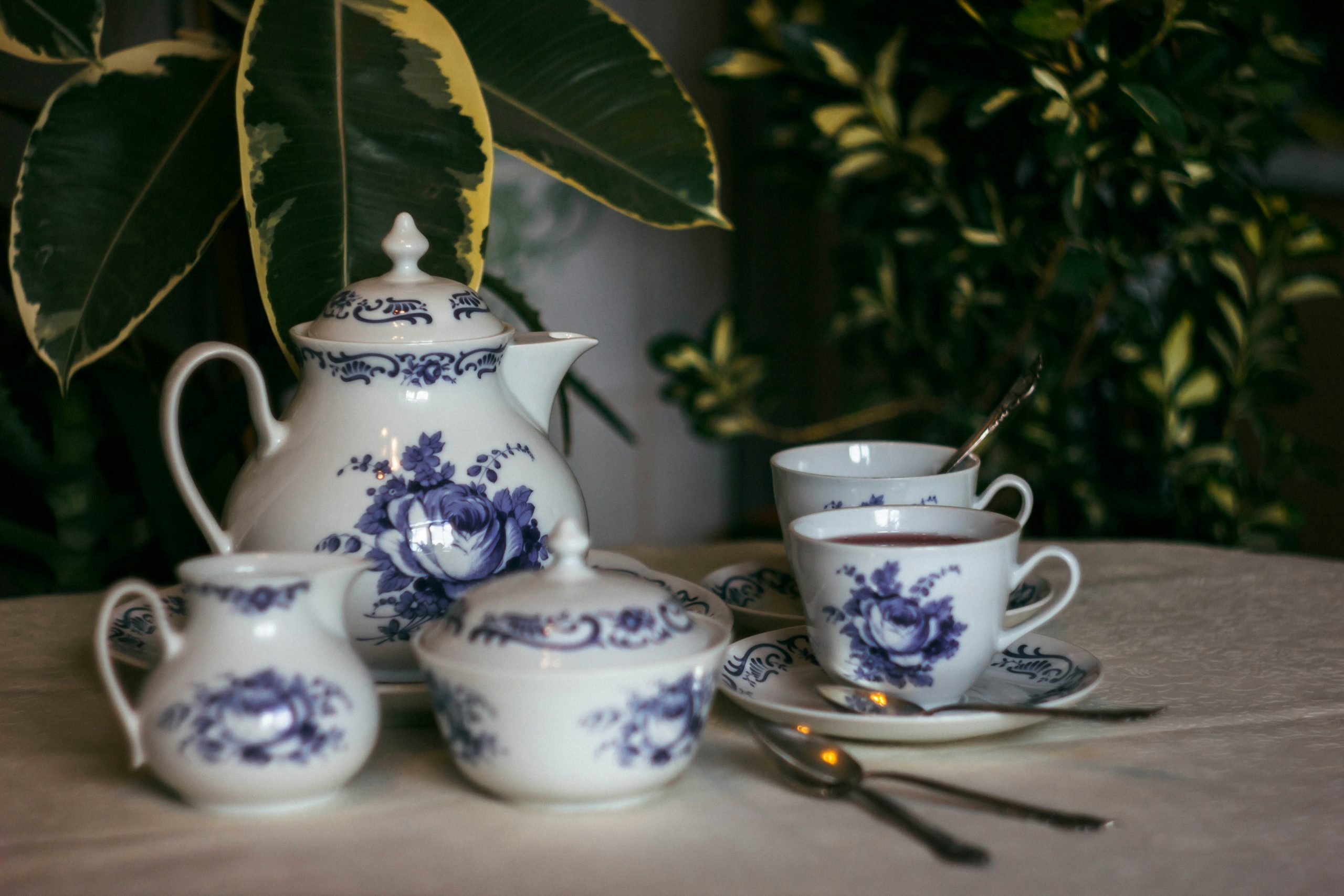 27 antique tea sets sitting in china cabinets that are worth more than ...