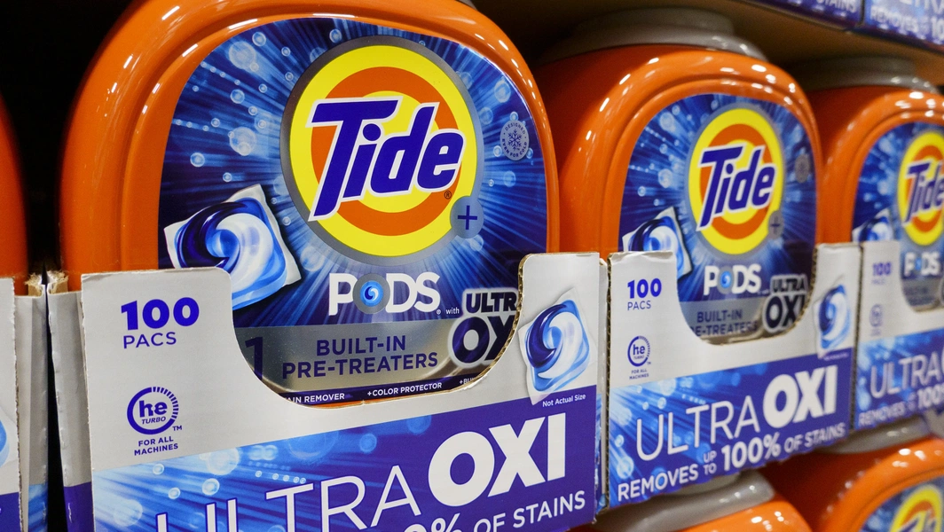 Laundry pods vs. liquid detergent: Safety, cost, and impact