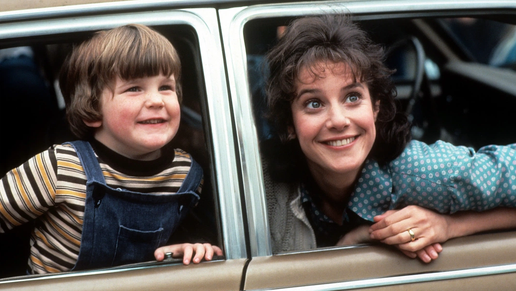 Debra Winger’s career, comebacks, and public life