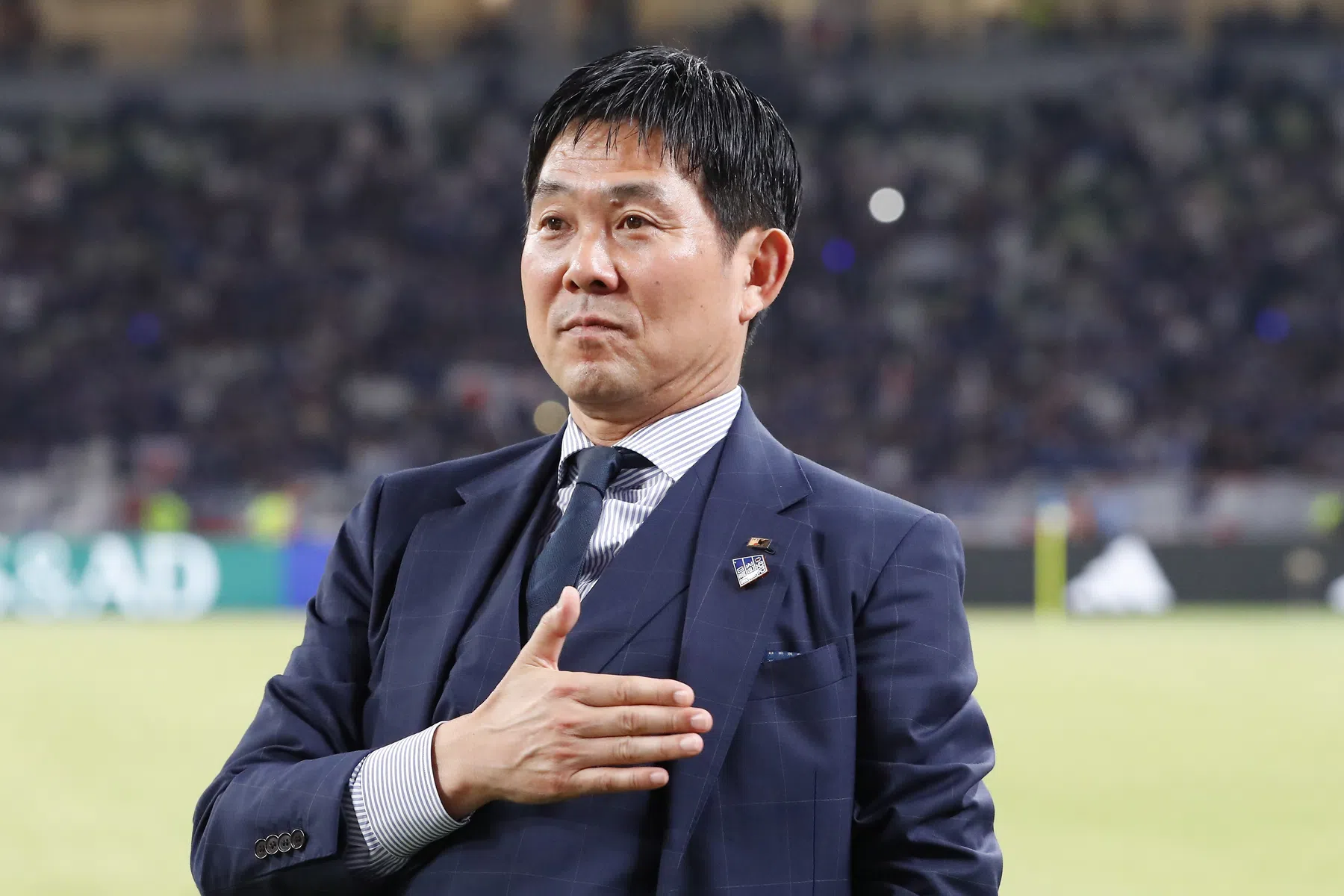 'Hartverwarmend' gebaar van Van Persie groot nieuws in Japan: 'Erg goed ...