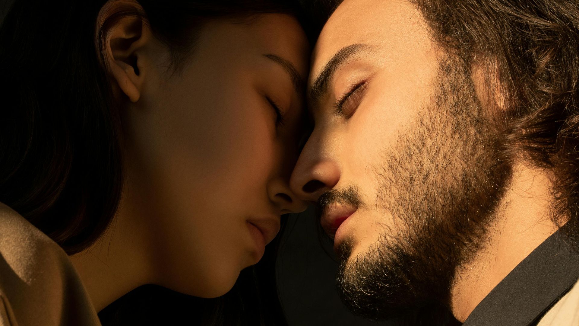 10 signs you've met the one & 10 signs that suggest otherwise
