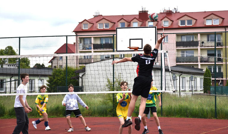 Świetny 12 piknik siatkarski Stoczni M&W Darłowo [ZDJĘCIA]