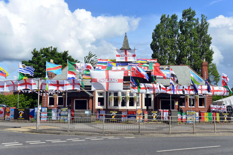 Hebburn pub shows off spectacular World Cup flag makeover