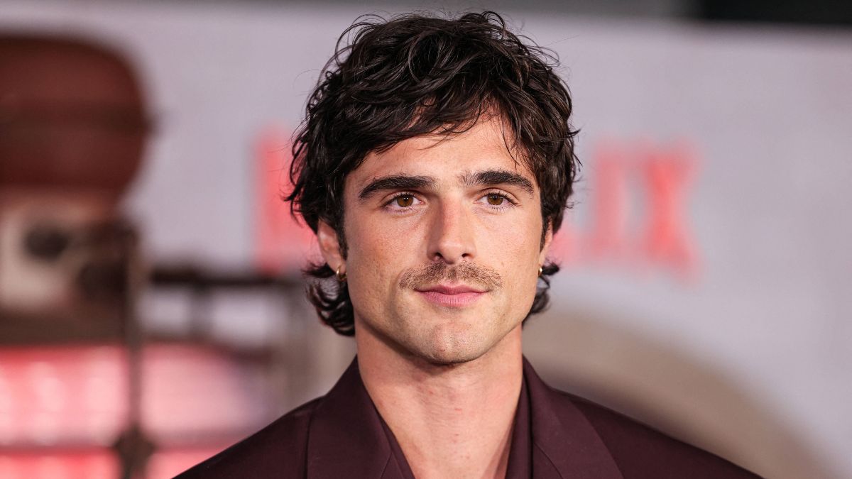 Euphoria star snaps at fan in viral video