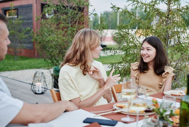 15 little things parents do that make life harder for kids