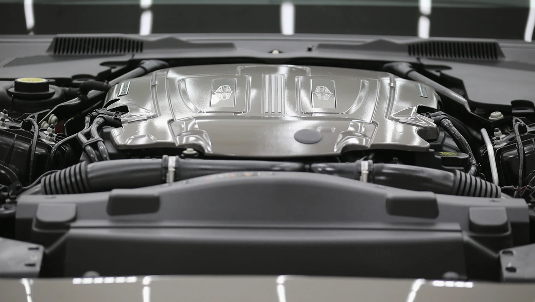 Pros and cons of engine covers