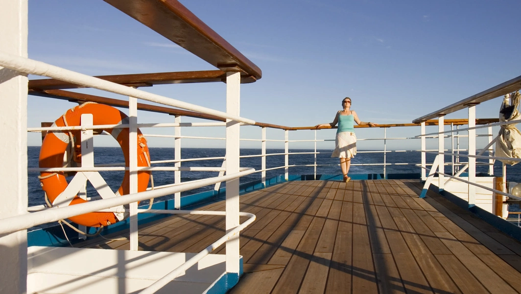 Solo cruising: Freedom, connection, and safety at sea