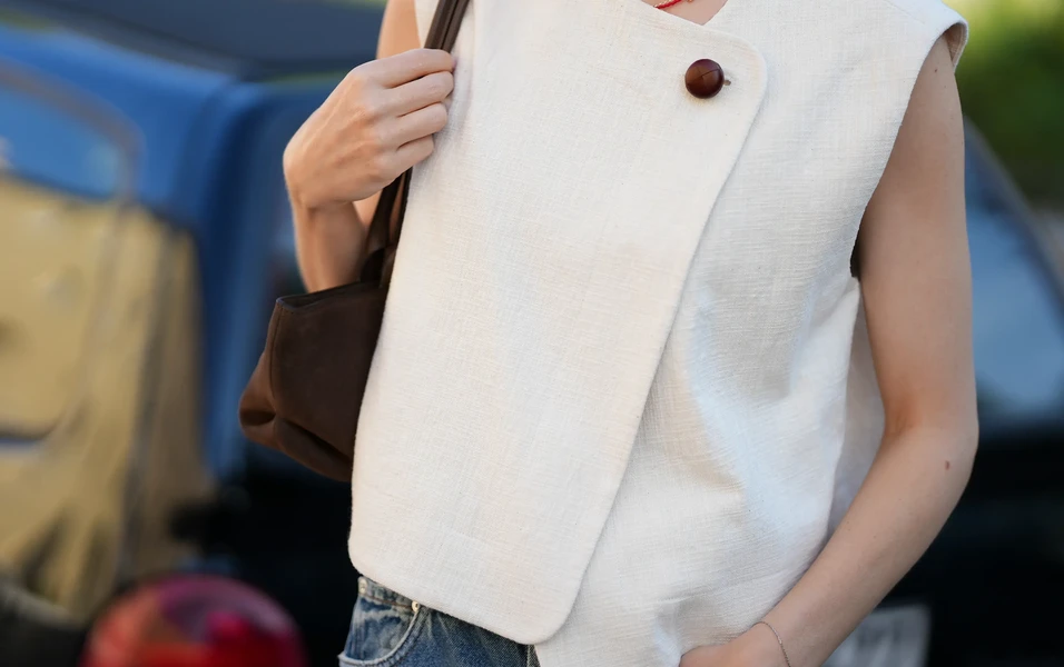Real Simple spotlights affordable linen tops for summer style