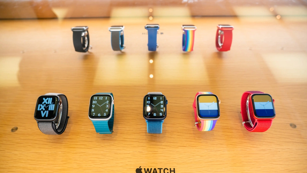6 Apple Watch face apps for customization and style