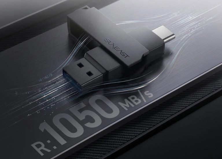 指でつまめる! Type-CとType-A両対応の超小型ポータブルSSD「SUNEAST Revolve R10 mini」